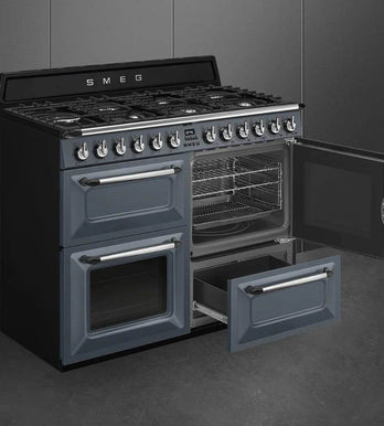 Smeg Range Cookers: Italian Design Meets Culinary Excellence | Carvers ...