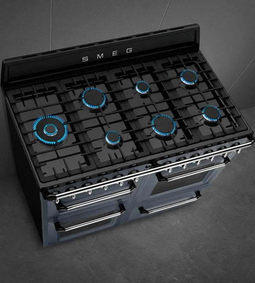 Smeg Range Cookers: Italian Design Meets Culinary Excellence | Carvers ...