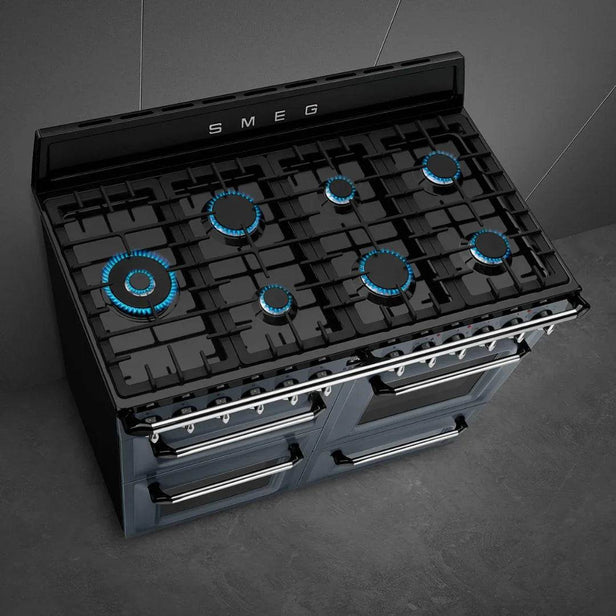 Smeg Cookers on display - Carvers Interiors